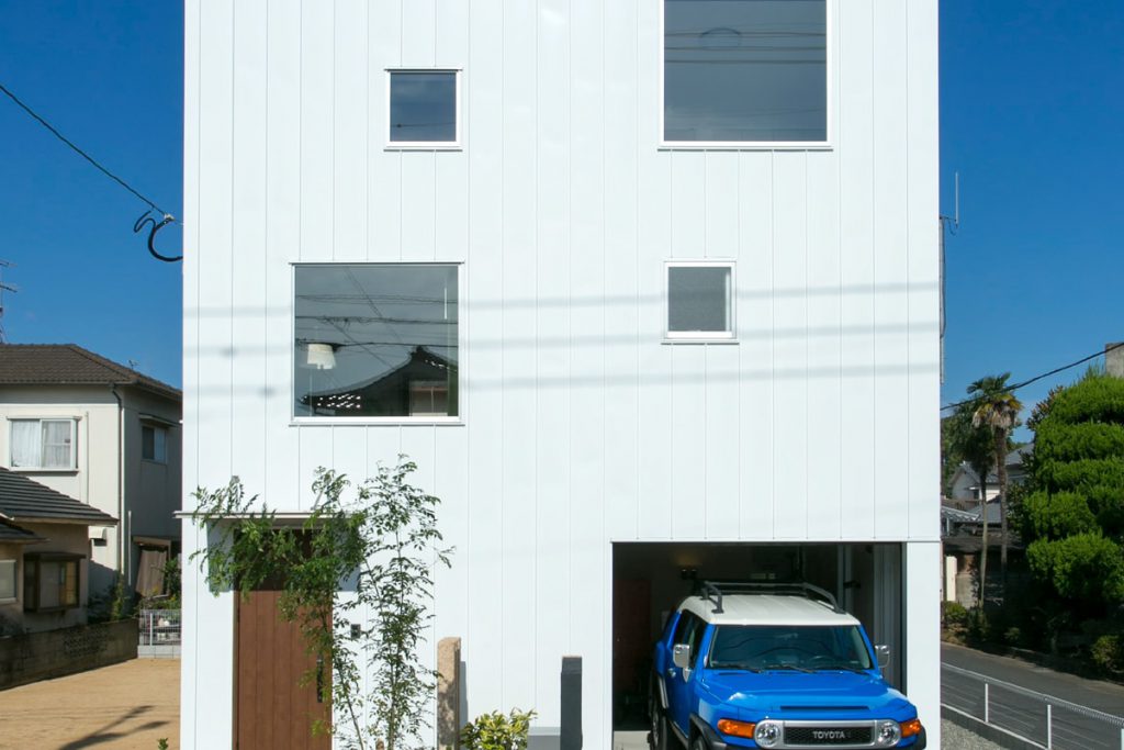 夢のガレージハウス ZERO-CUBE +INNER GARAGE – 埼玉でLIFE LABEL(ライフレーベル)デザイン住宅を建てるならスタジオマグ|studio-mag